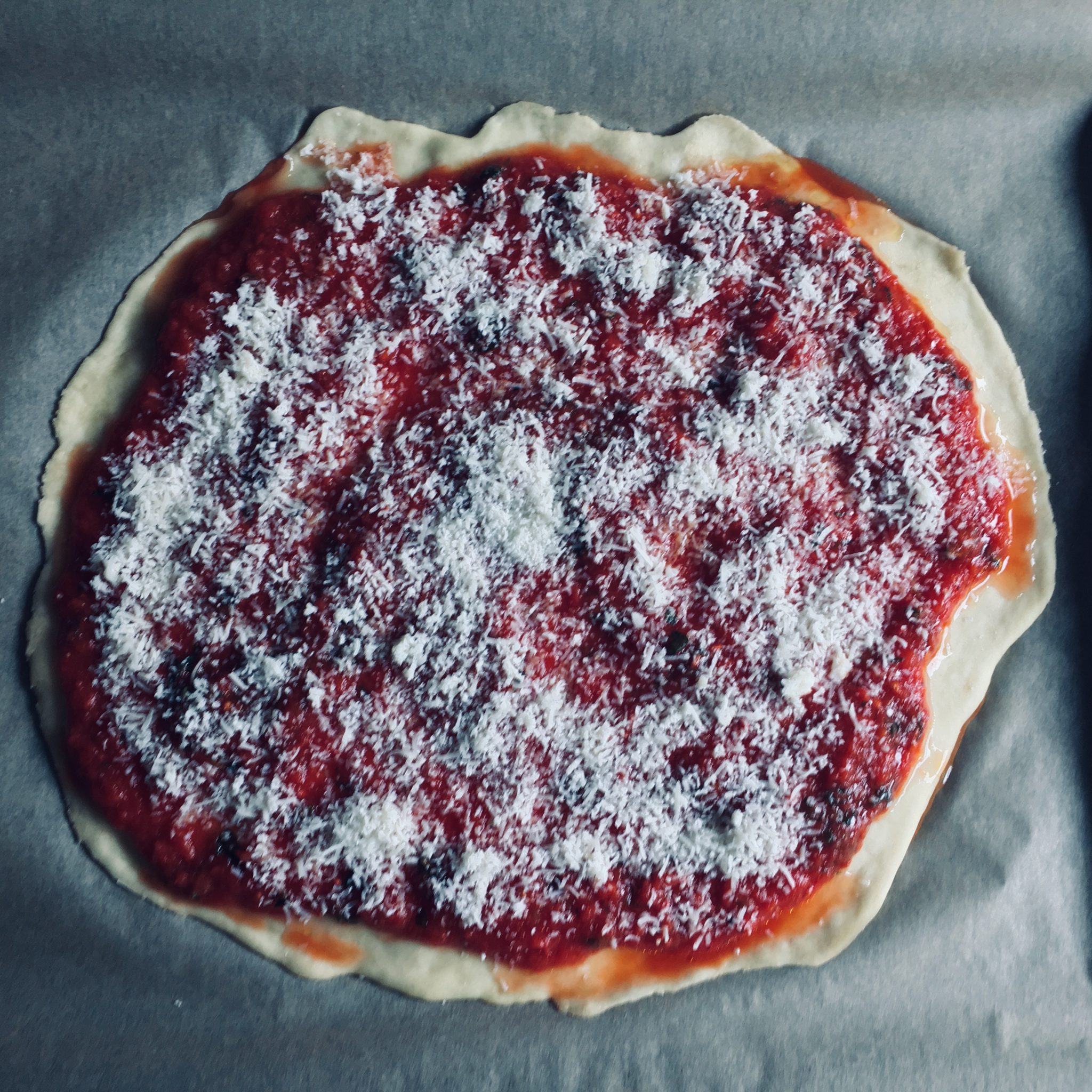 tomato mess, cheese, arugula … pizza! – beyond my kitchen